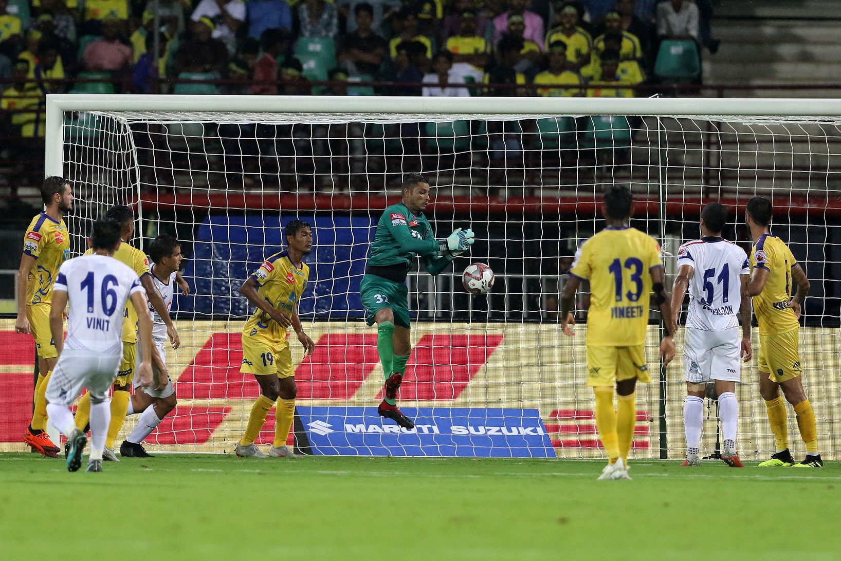 Resilent Delhi rescue a point at the death - Football Counter