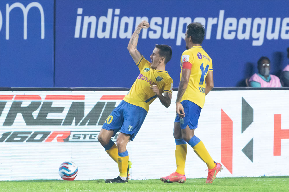 Adrian-Luna - Football Counter