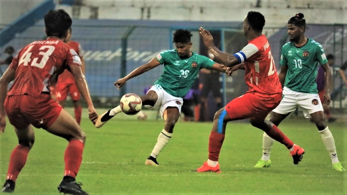 Kenkre suffer a narrow defeat to Aizawl - Football Counter